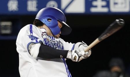 D5―2ヤ（26日） DeNAが3連勝｜信濃毎日新聞デジタル 信州・長野県のニュースサイト