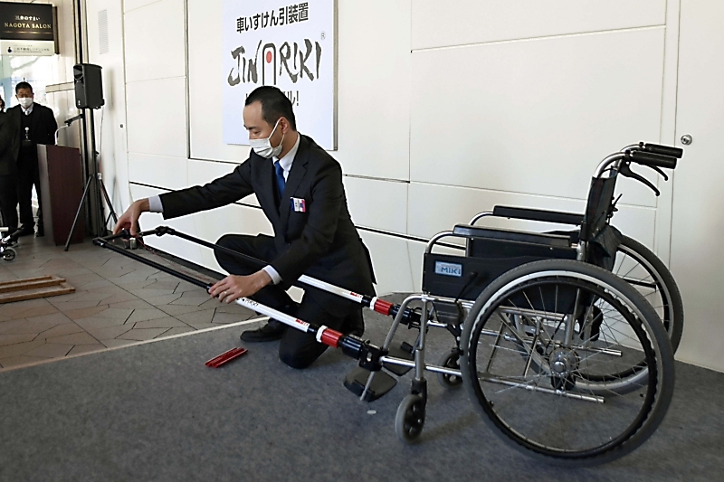 車椅子けん引装置、名鉄百貨店に生産委任 箕輪町のJINRIKI 4月に新機種発売へ｜信濃毎日新聞デジタル 信州・長野県のニュースサイト